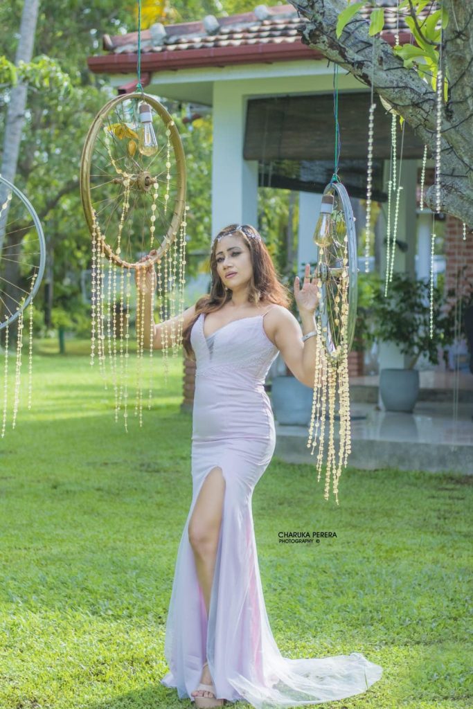 Medha Jayarathne Birthday Photo Shoot - Lanka Wedddings